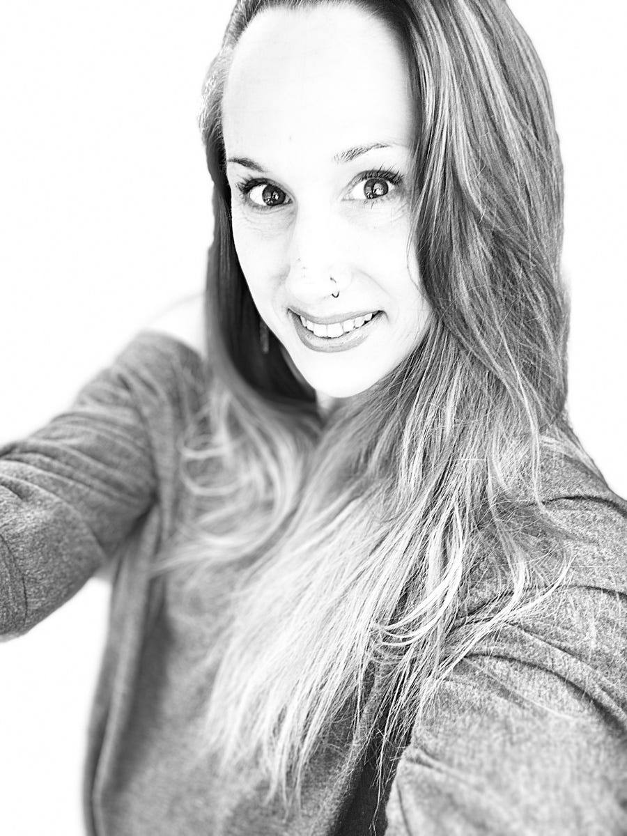 Lauren Cheryl – Medium