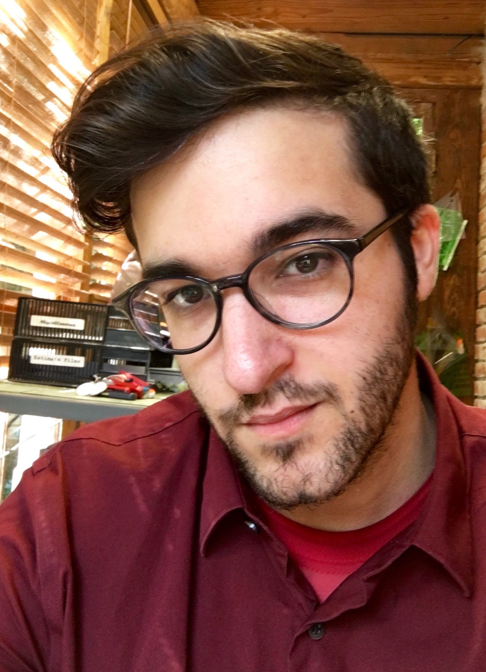 Garrett Lee – Medium