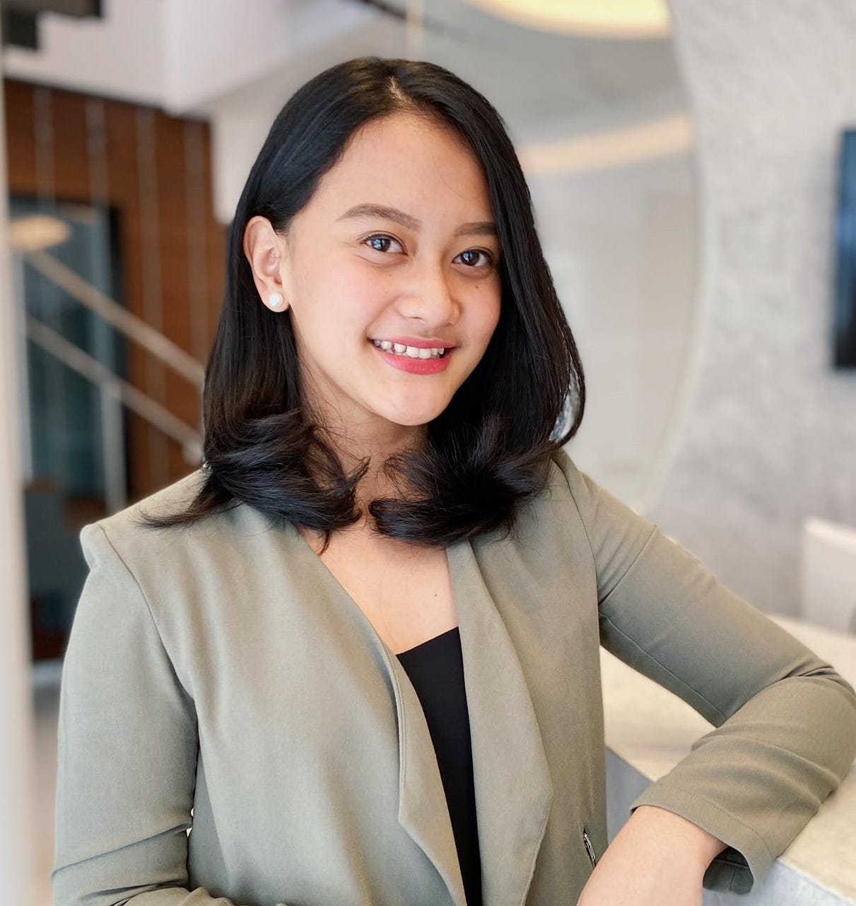 Anggita Larasati Pradipta – Medium