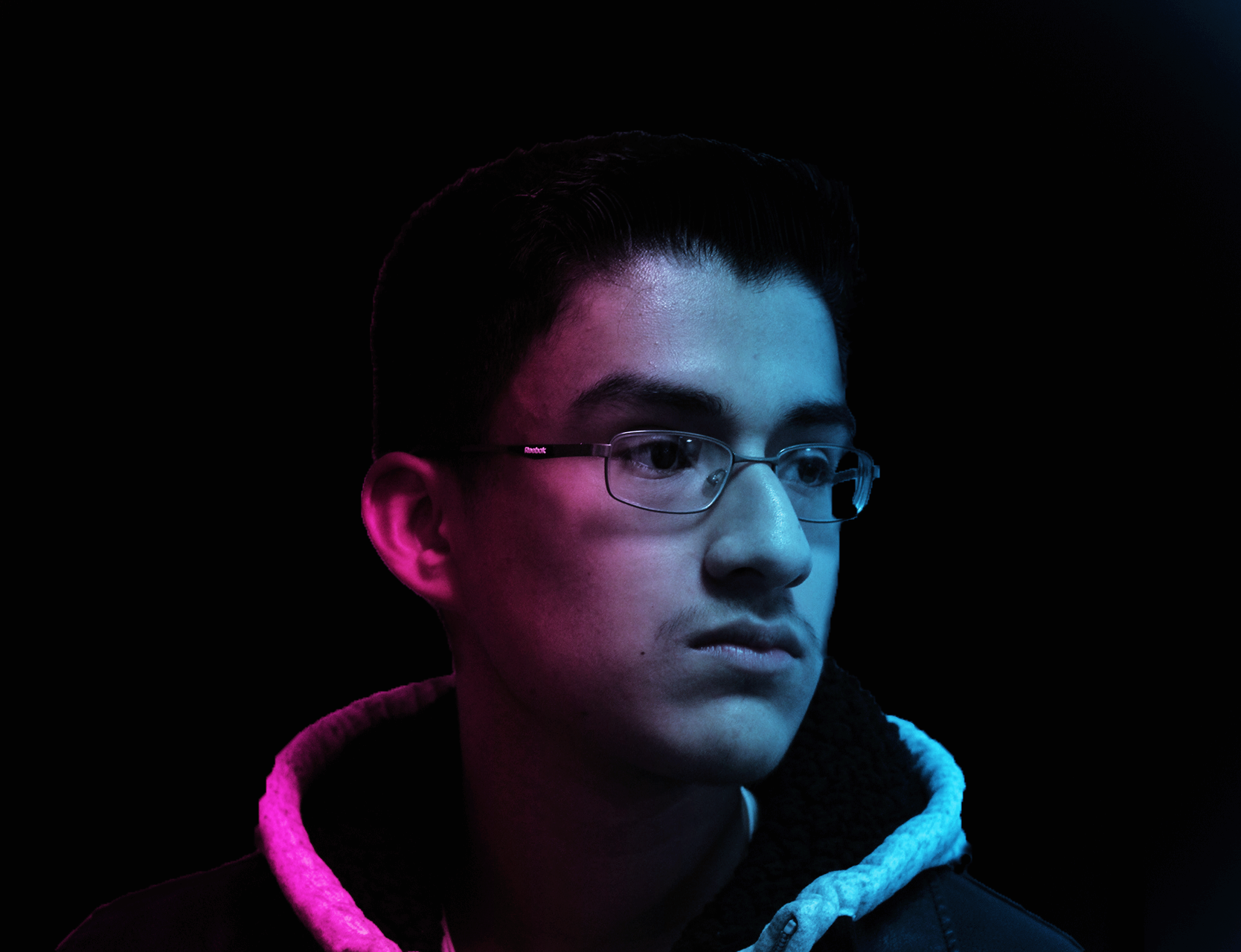 Luis Angeles – Medium