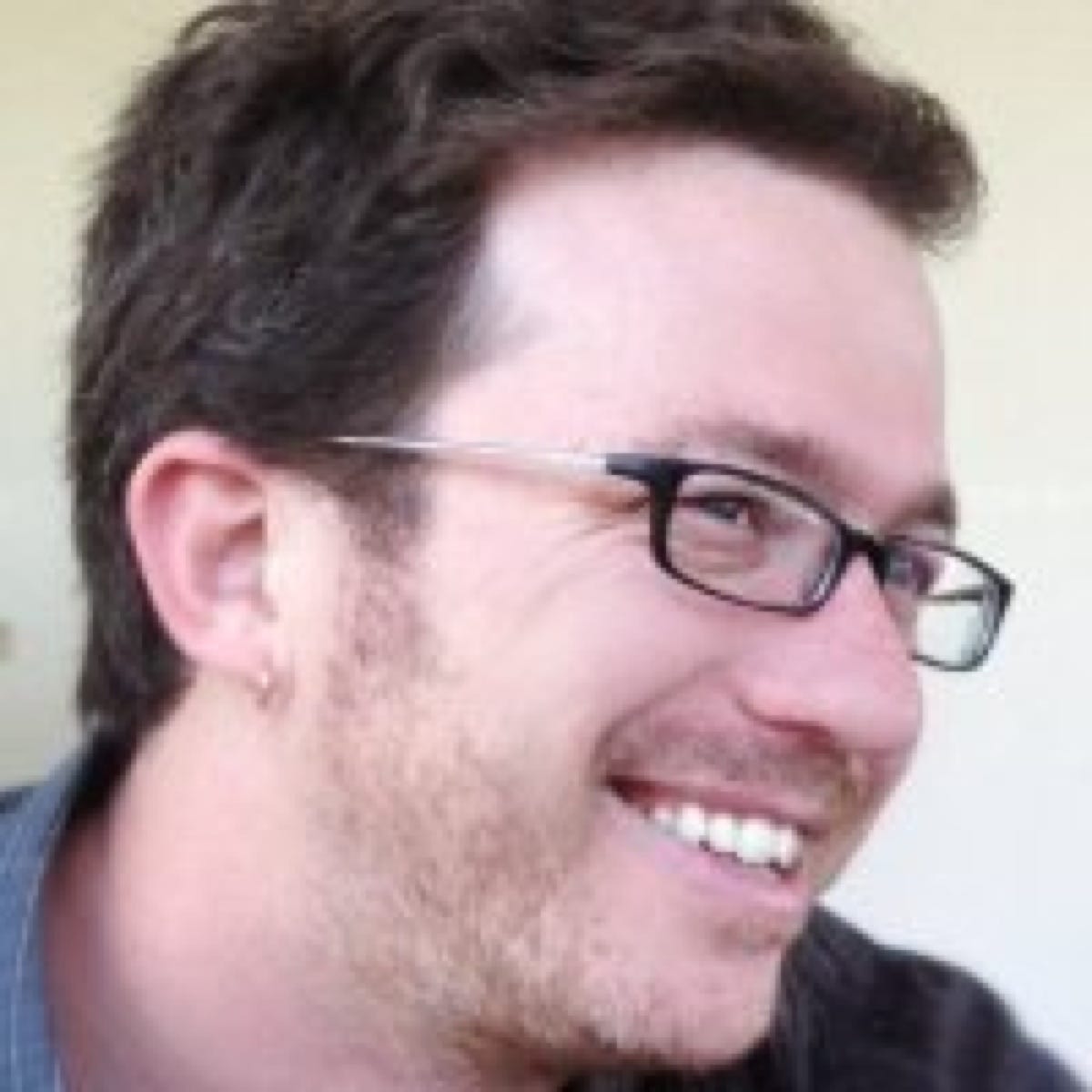 Shir Peled – Medium