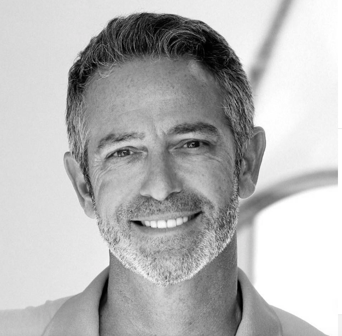 Scott Caito – Medium