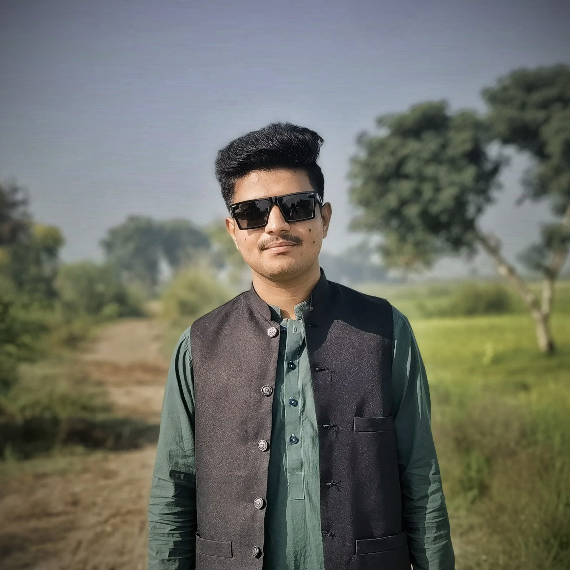 Asad Tunio – Medium