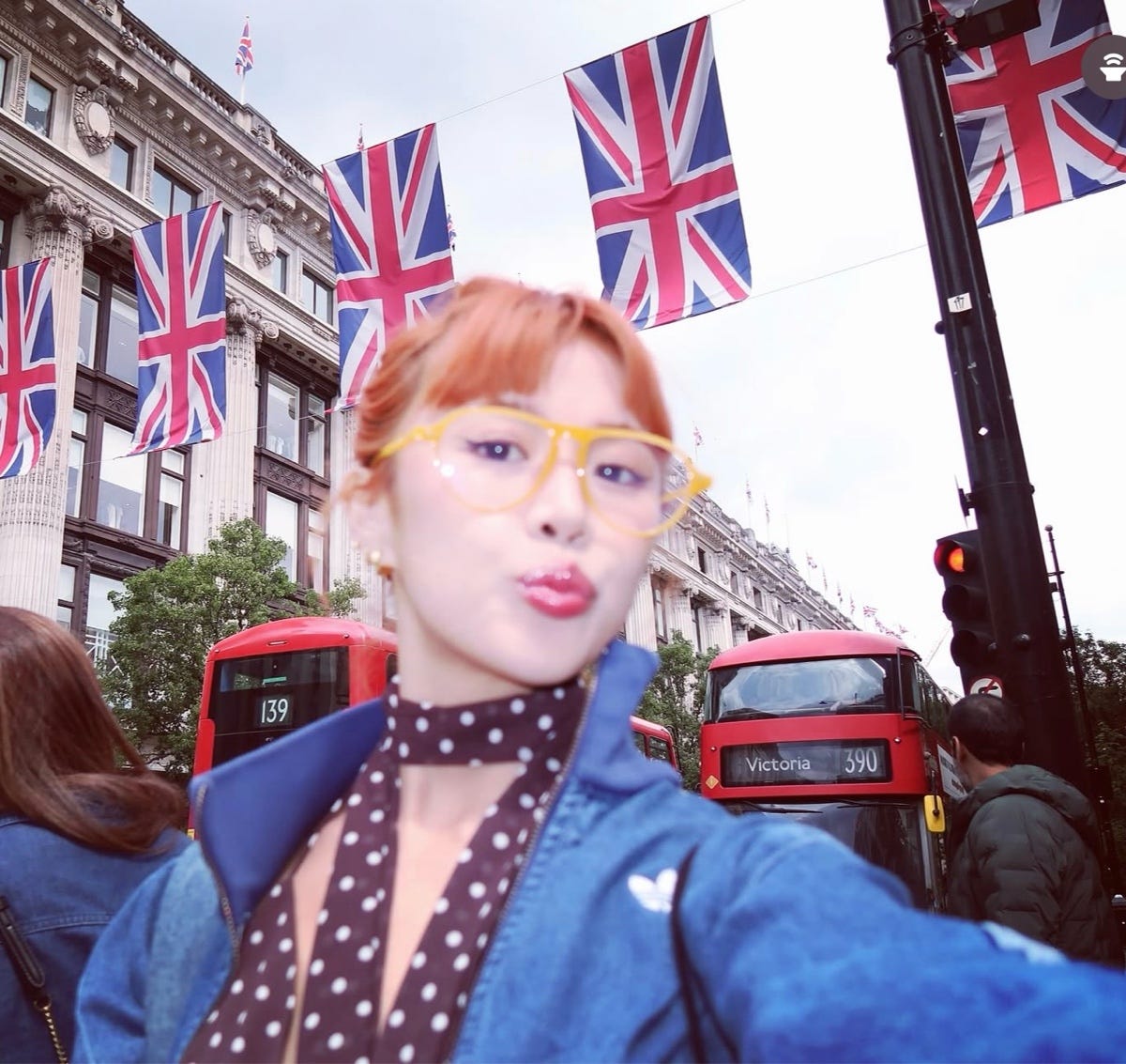 love, eia – Medium