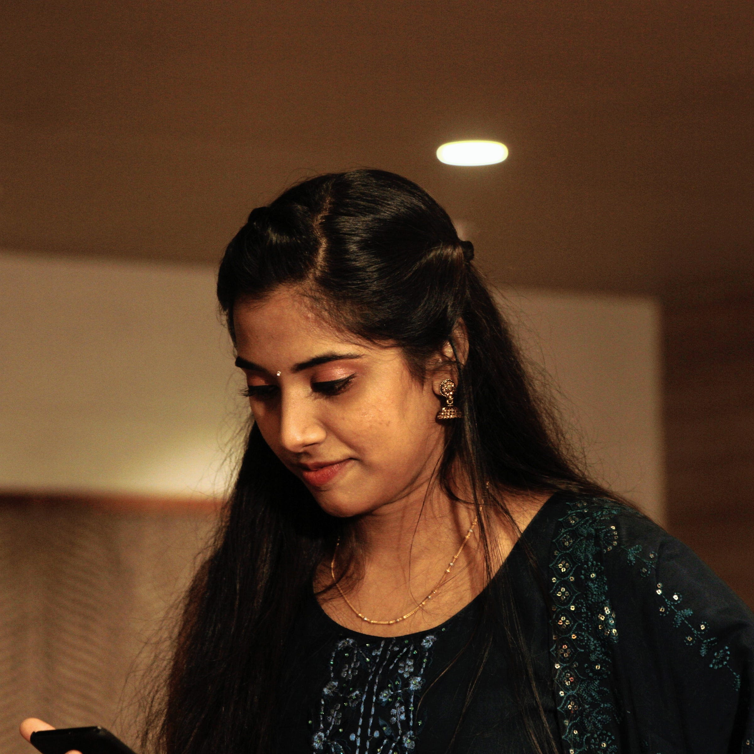 Arya Anand Sagar – Medium