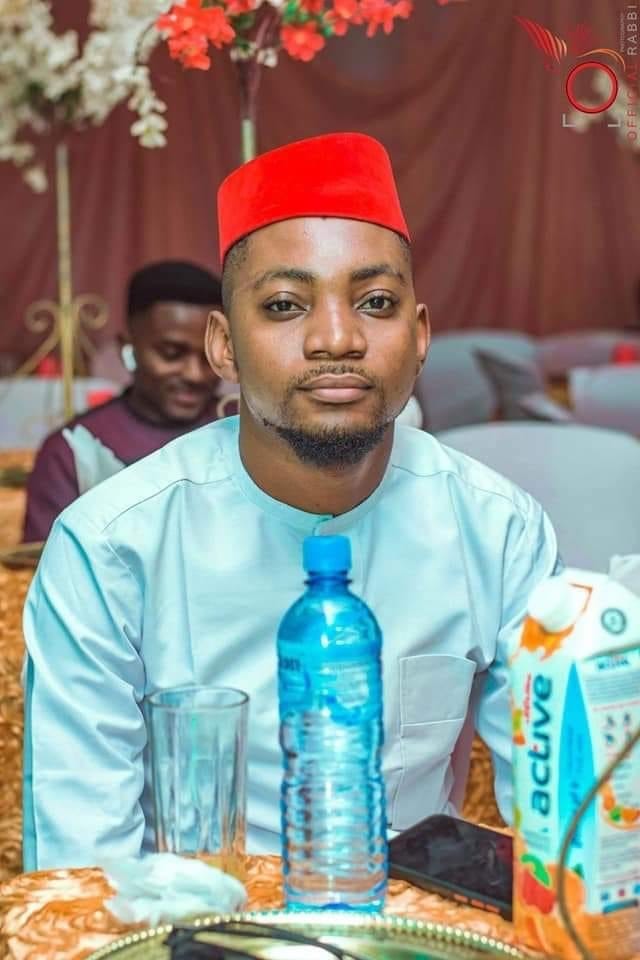 Cheta Igbokwe – Medium