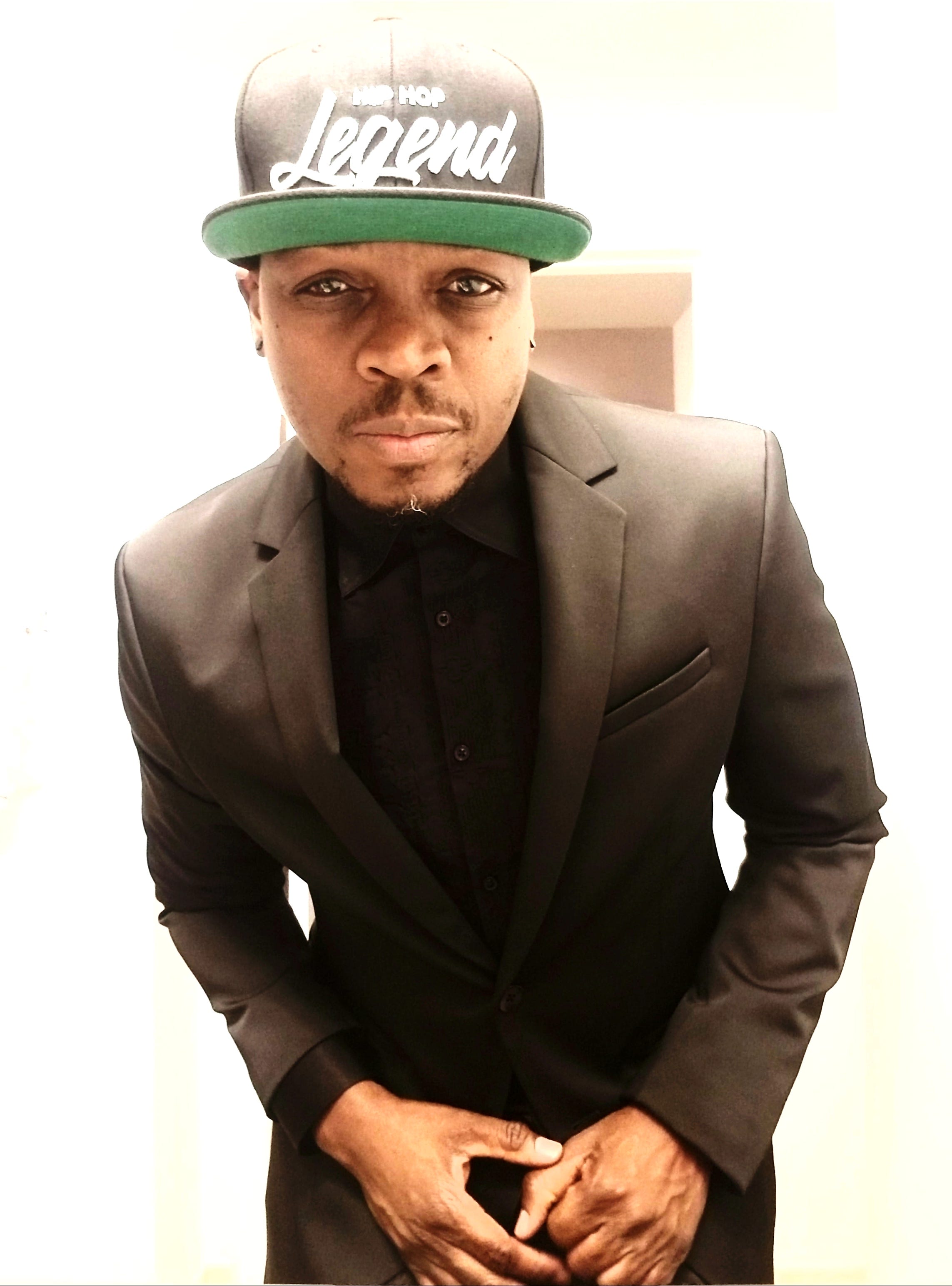 Wise Intelligent Medium