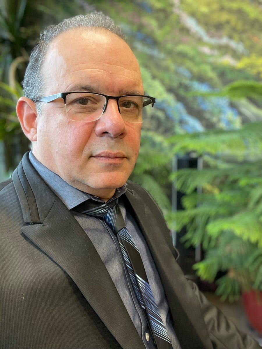 Leonardo Cabrera – Medium