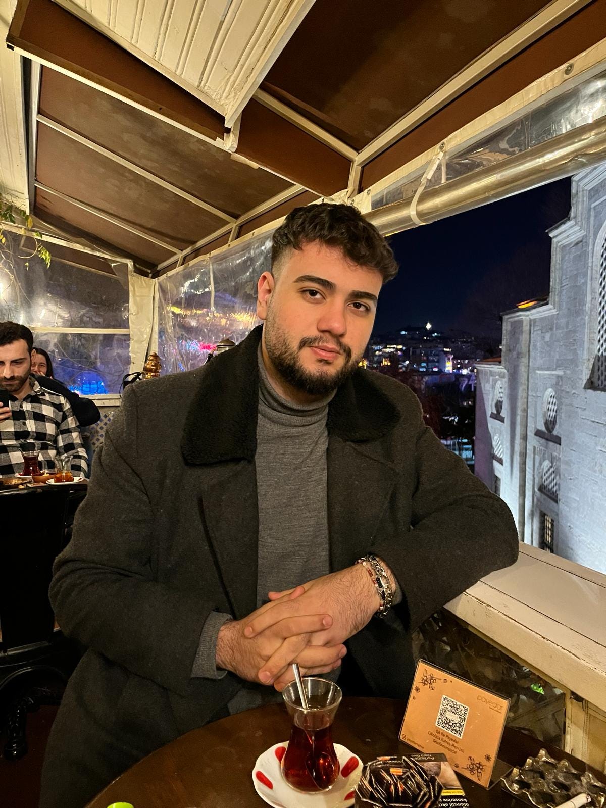 Salih İmran Büker – Medium