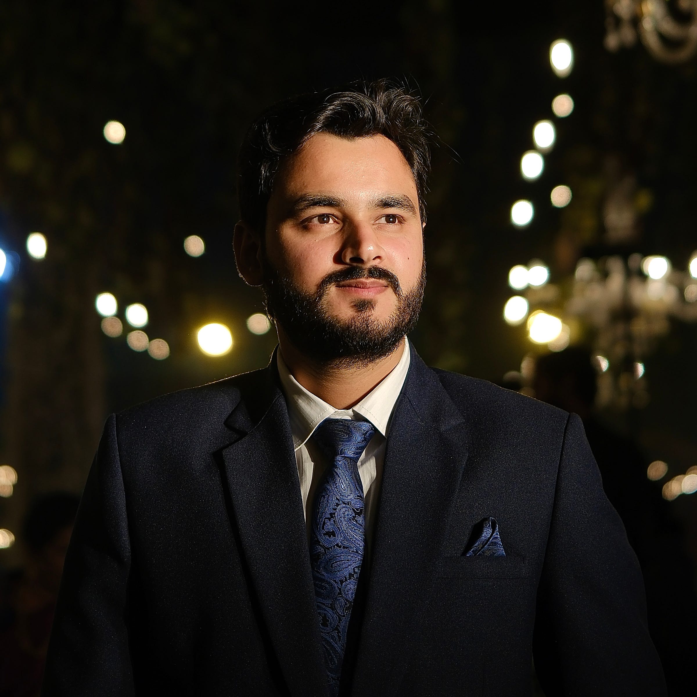 Raj Tiwari – Medium