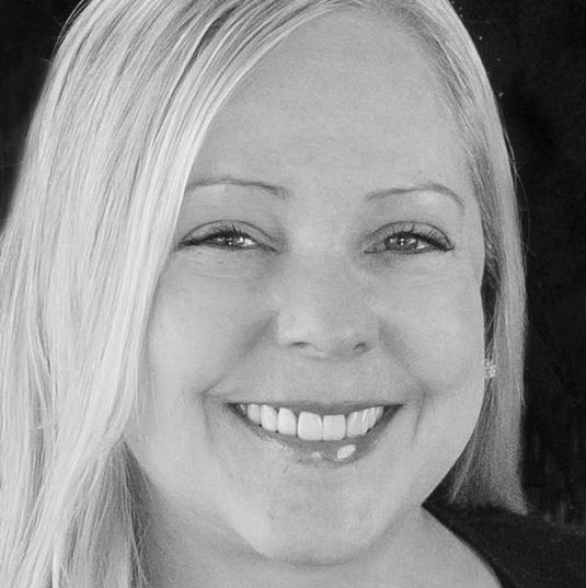About – Suzanne Skees – Medium