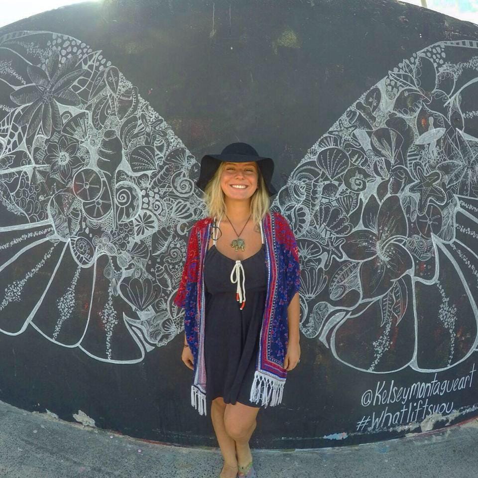 Isabella Kalid – Medium