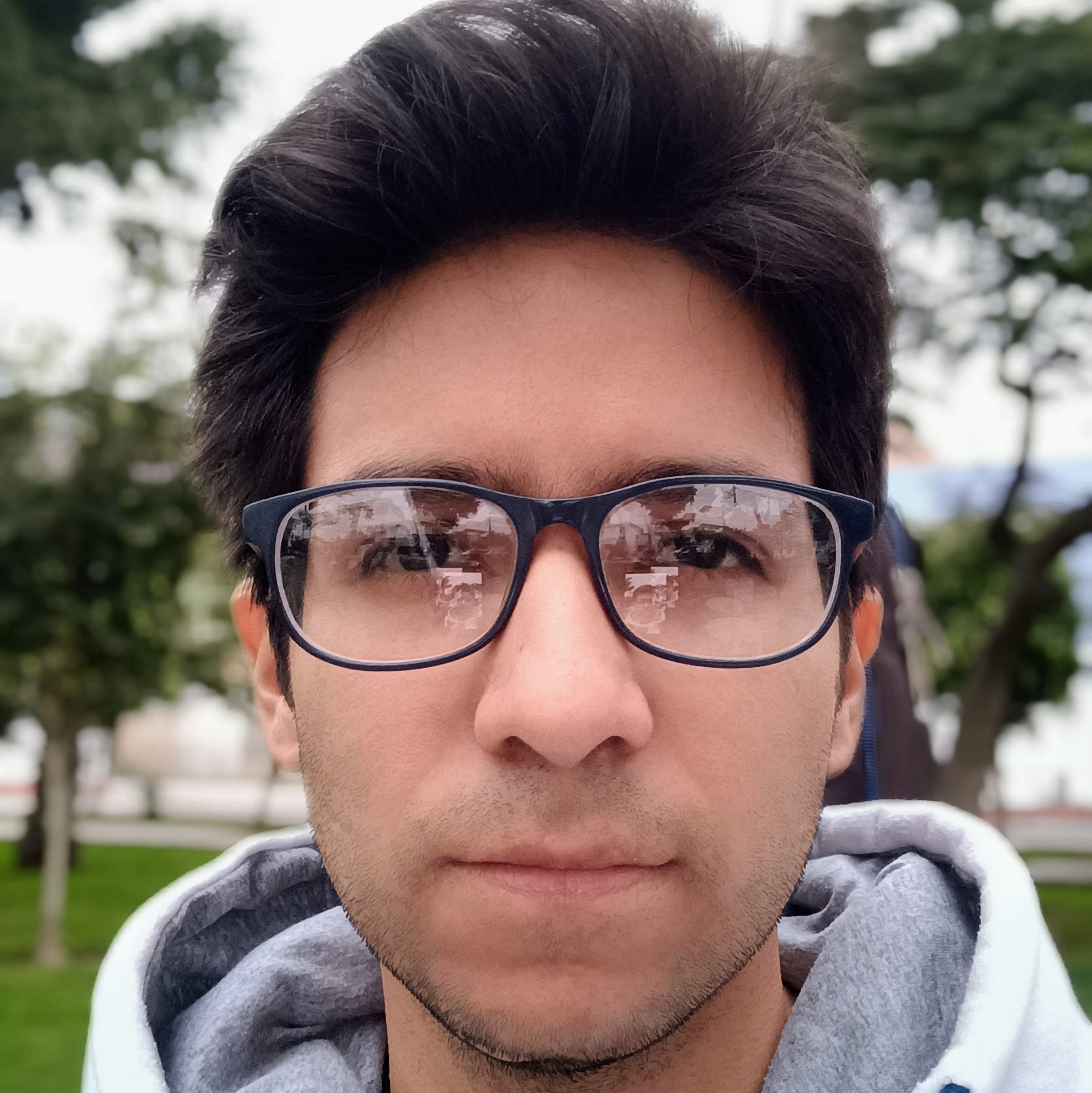 Daniel Quintana – Medium