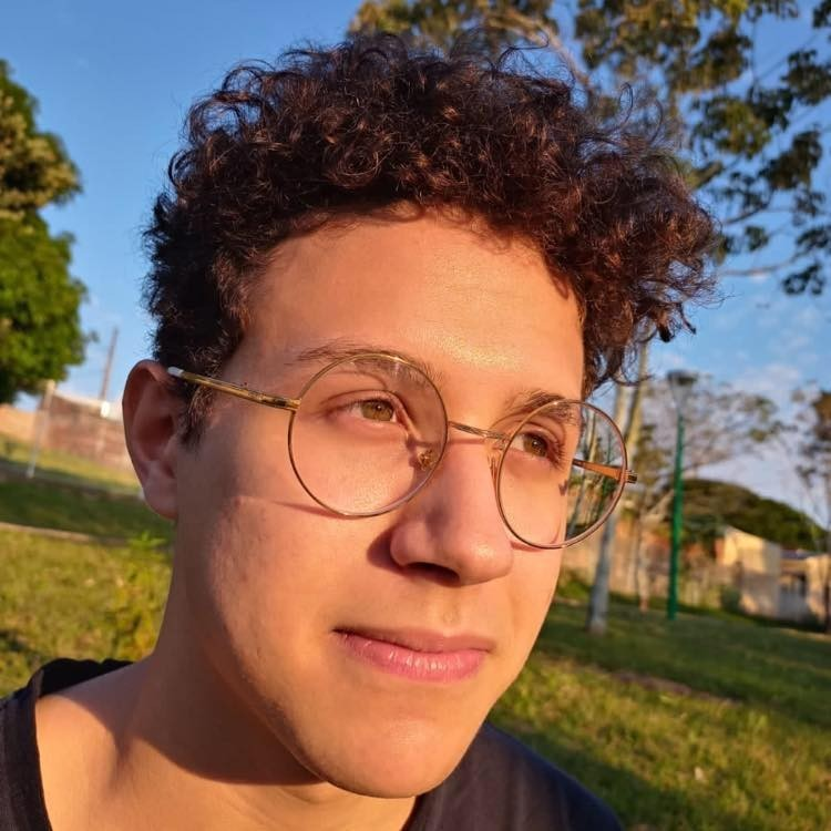 Natan Colleoni – Medium