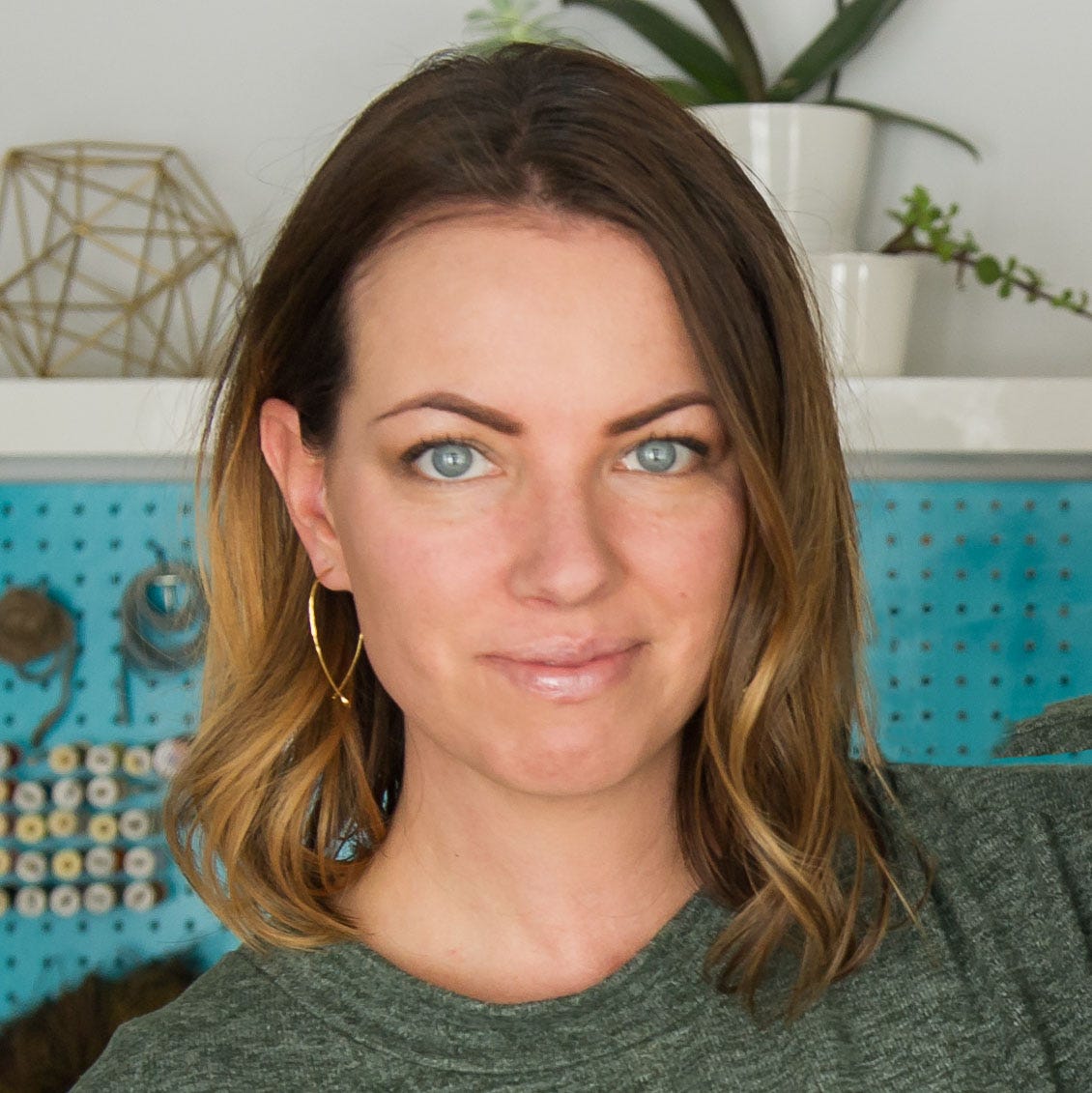 Laurel Decker Hogge – Medium