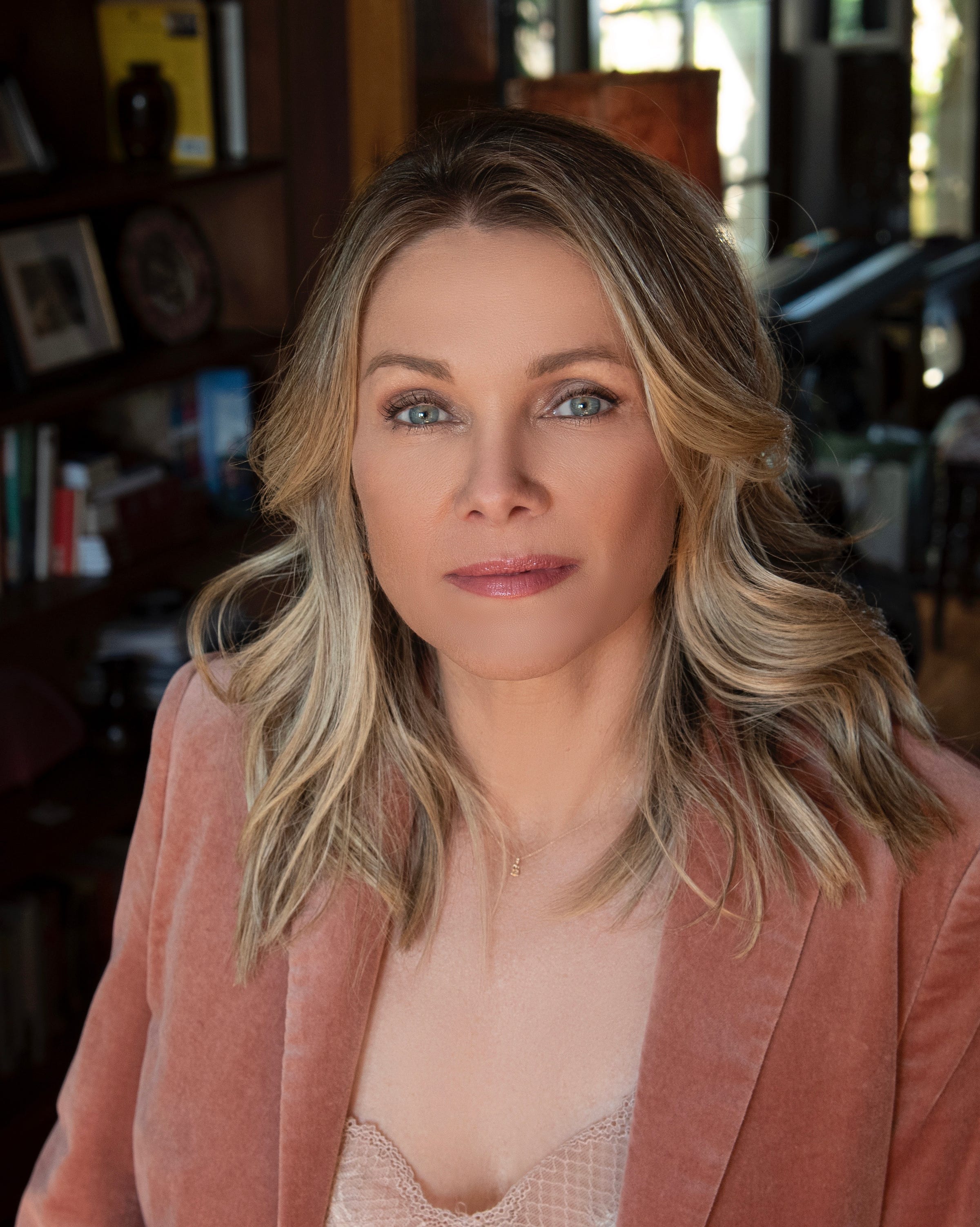 Nicole Cannon – Medium