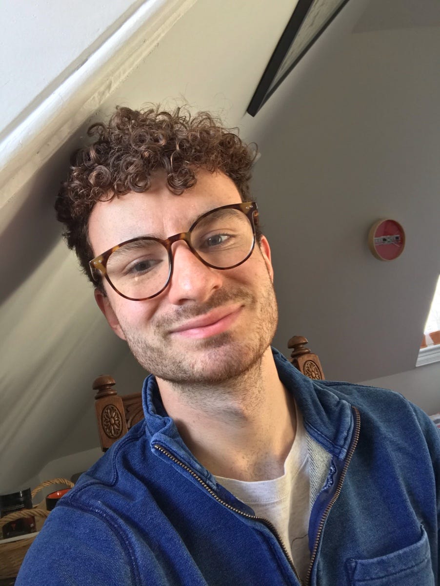 Jacob Maxwell – Medium