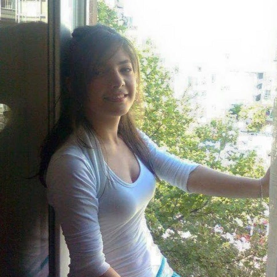 Jacqueline Liyana – Medium