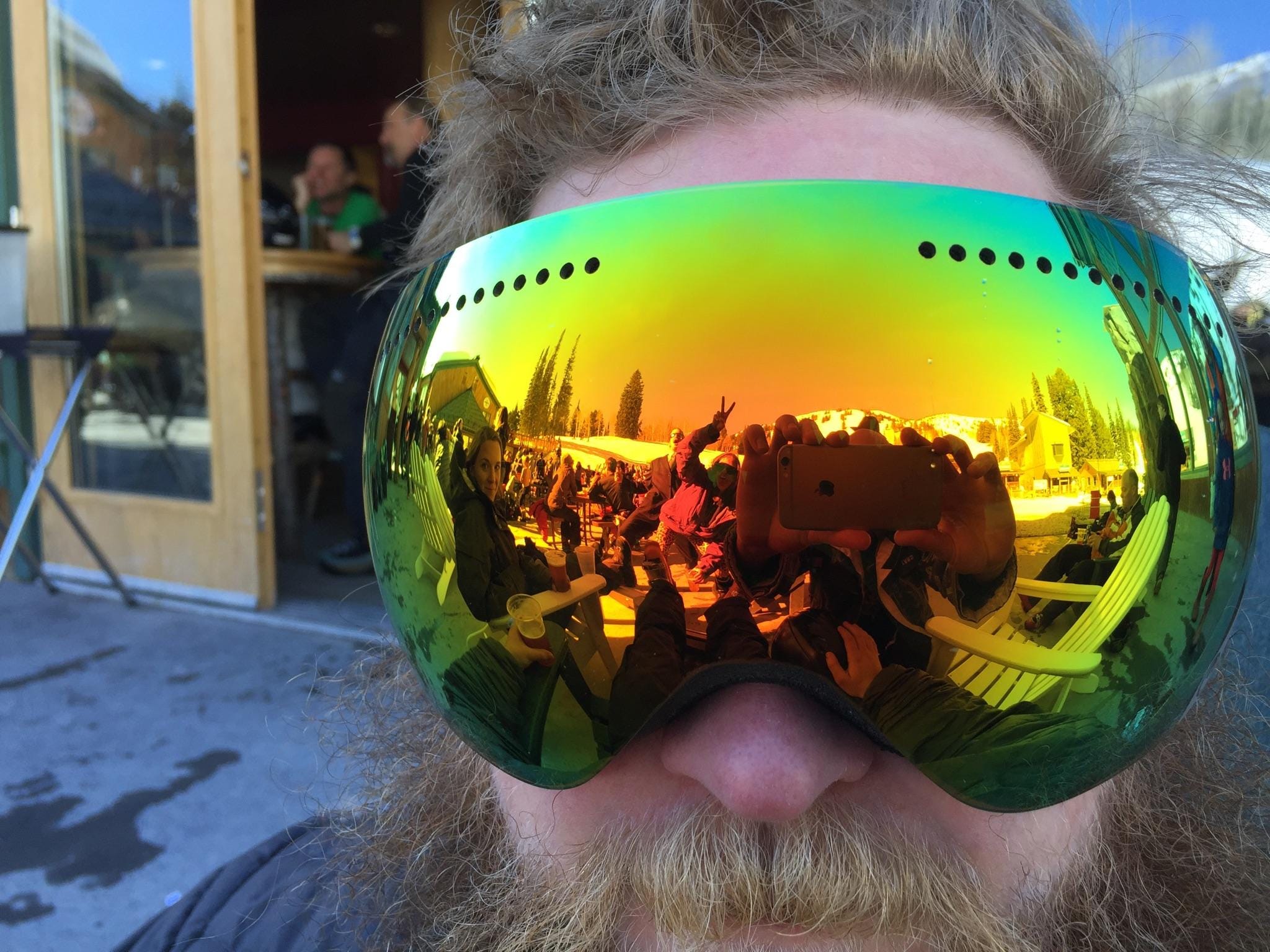 Alex Piet – Medium