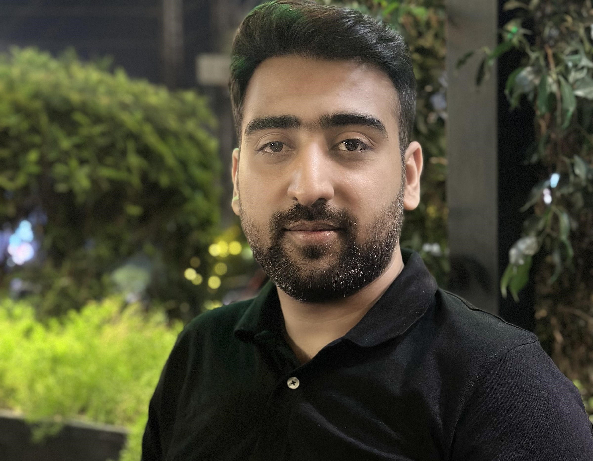 Ameer Hamza – Medium