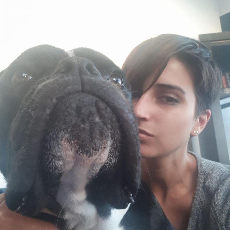 Amanda Lomonaco – Medium
