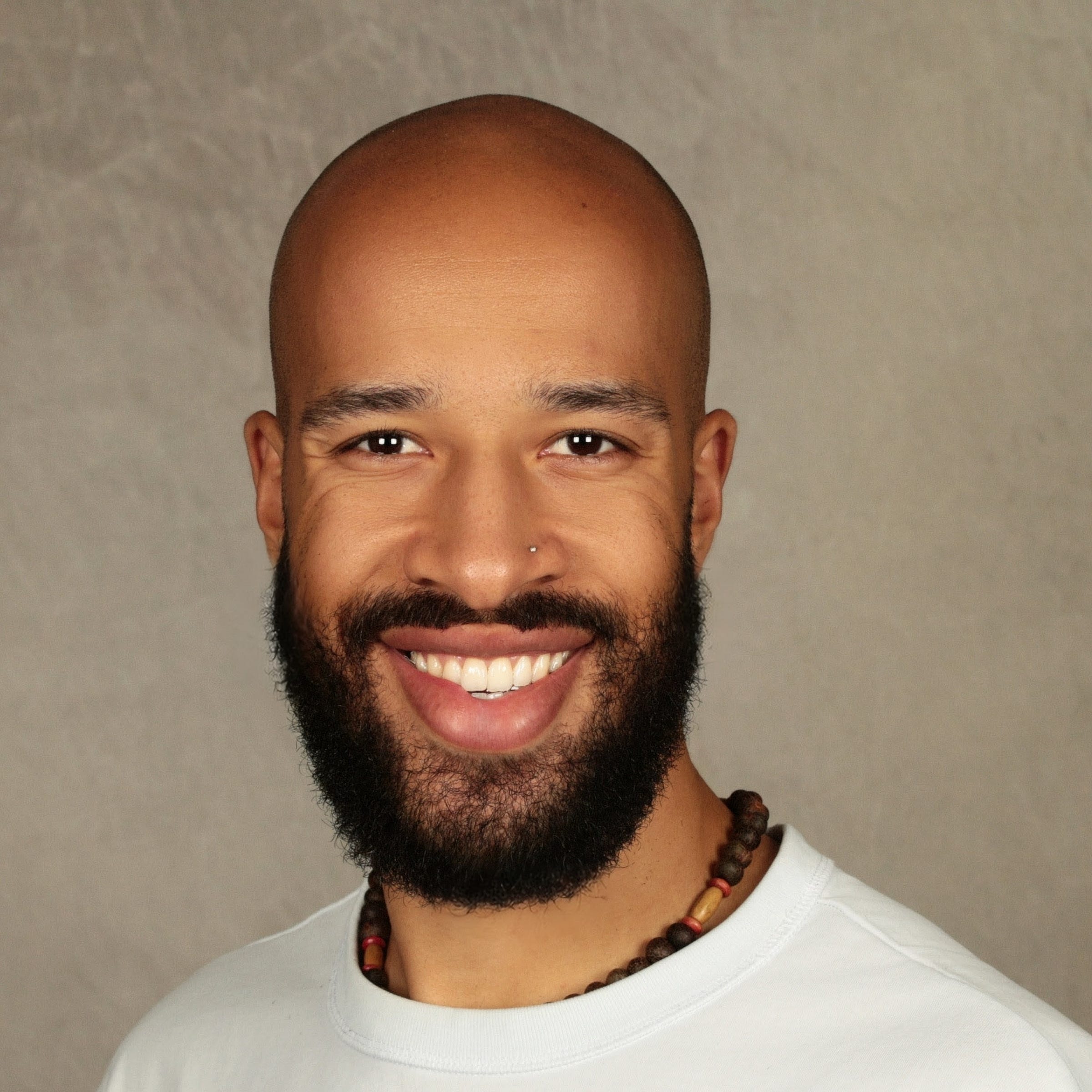 Jim Ekanem – Medium