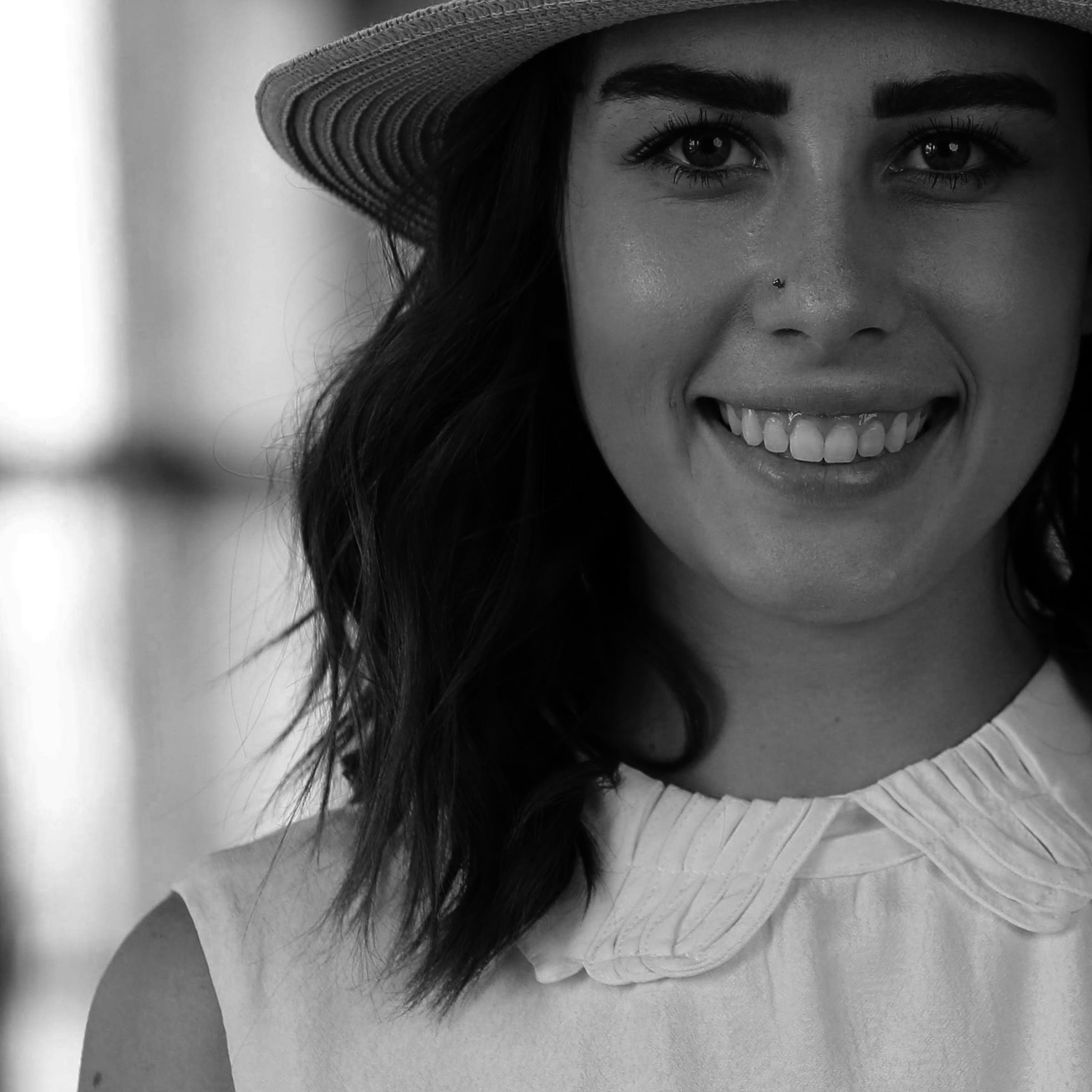 Kerstin Sims – Medium