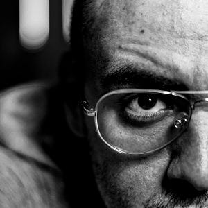 Raniro Coelho – Medium