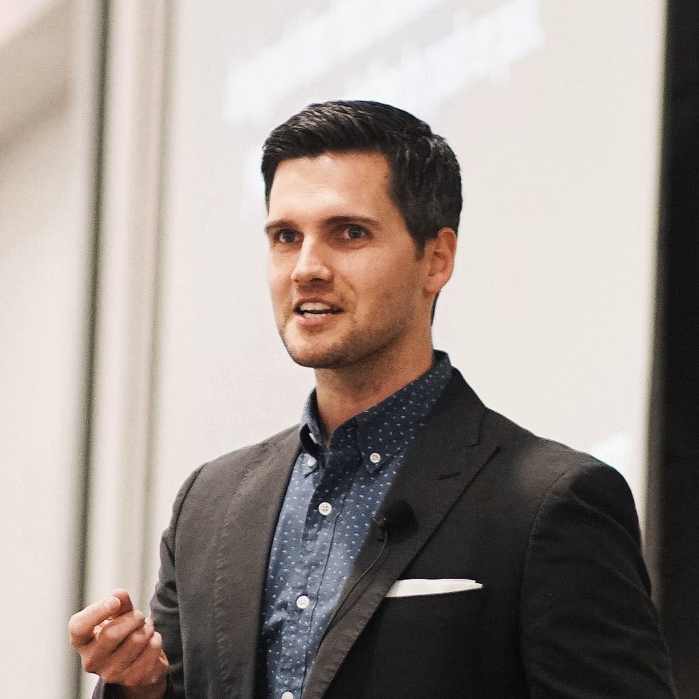 Justin Henriksen – Medium