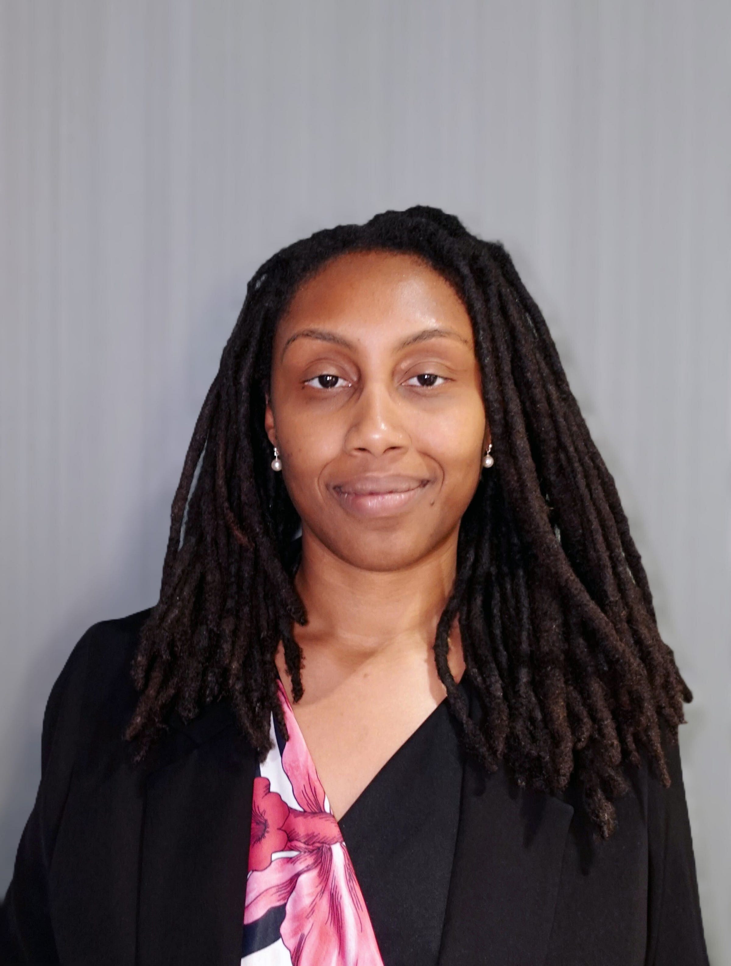 Jasmine Smith – Medium