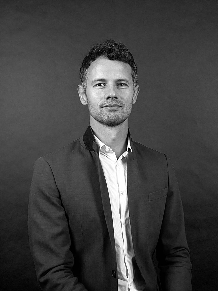 Paul Marchand – Medium