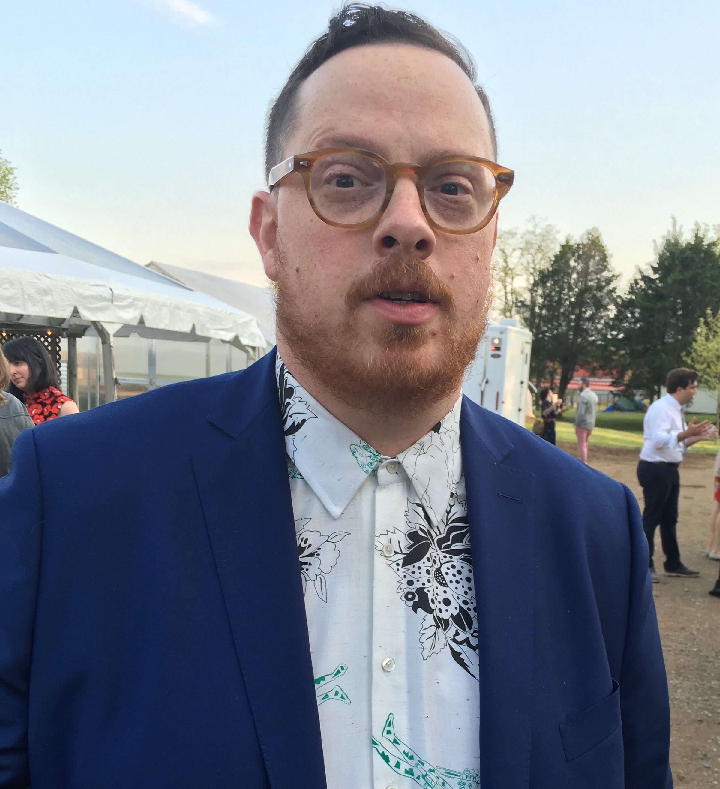 Adam Halvorsen – Medium
