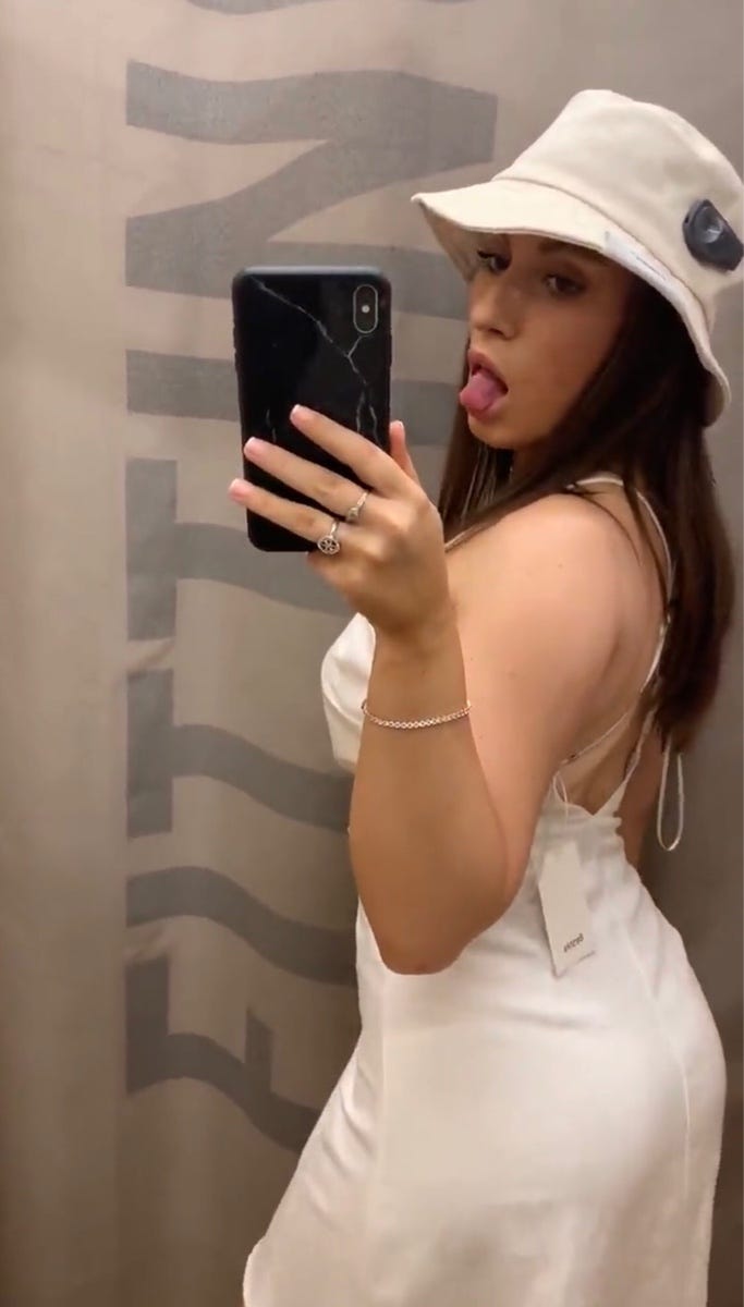 Claudette Kim – Medium