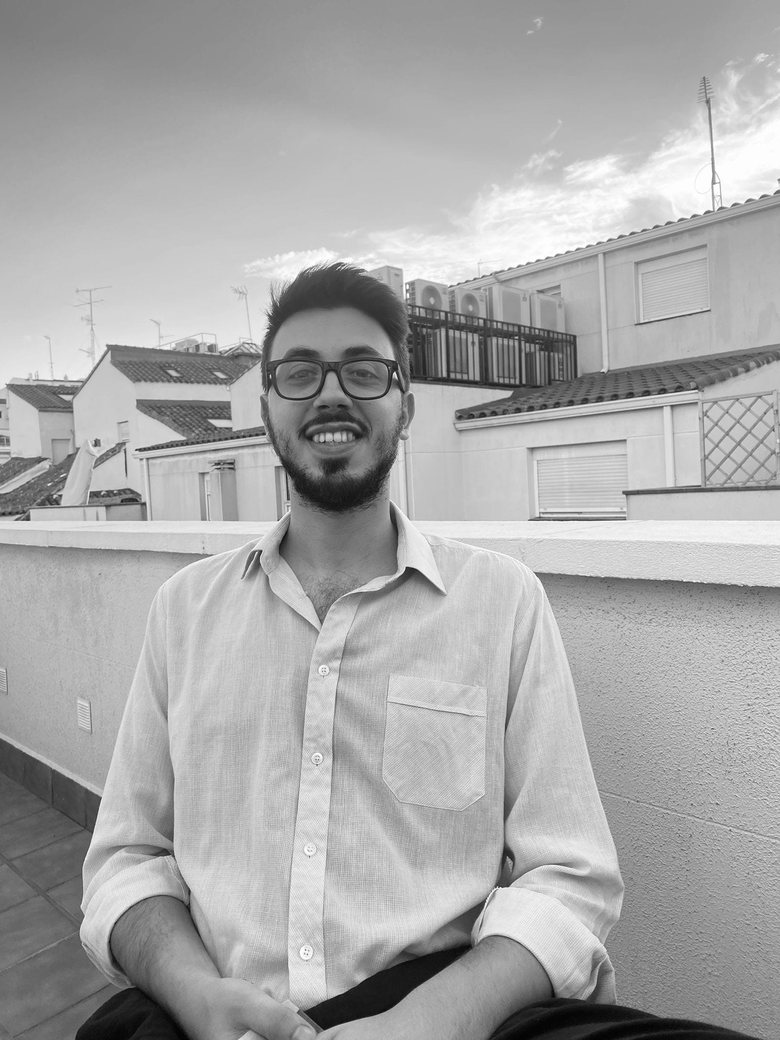 Contrapostos – Medium