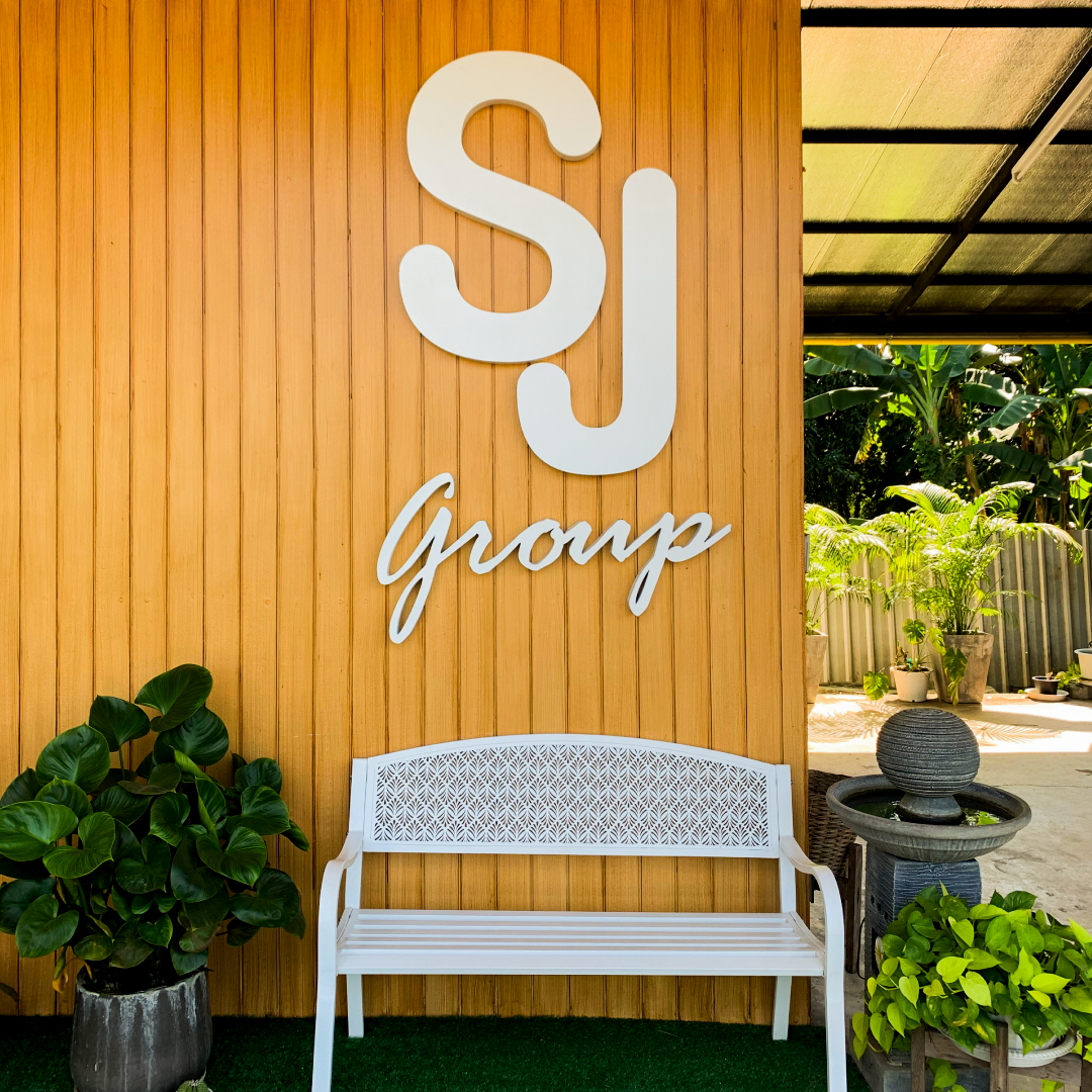 SJ Group (Sourcing, Building) – Medium