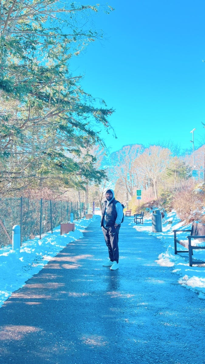 Teddy Benson – Medium