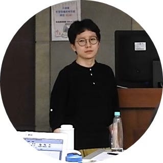 Rain Chen – Medium