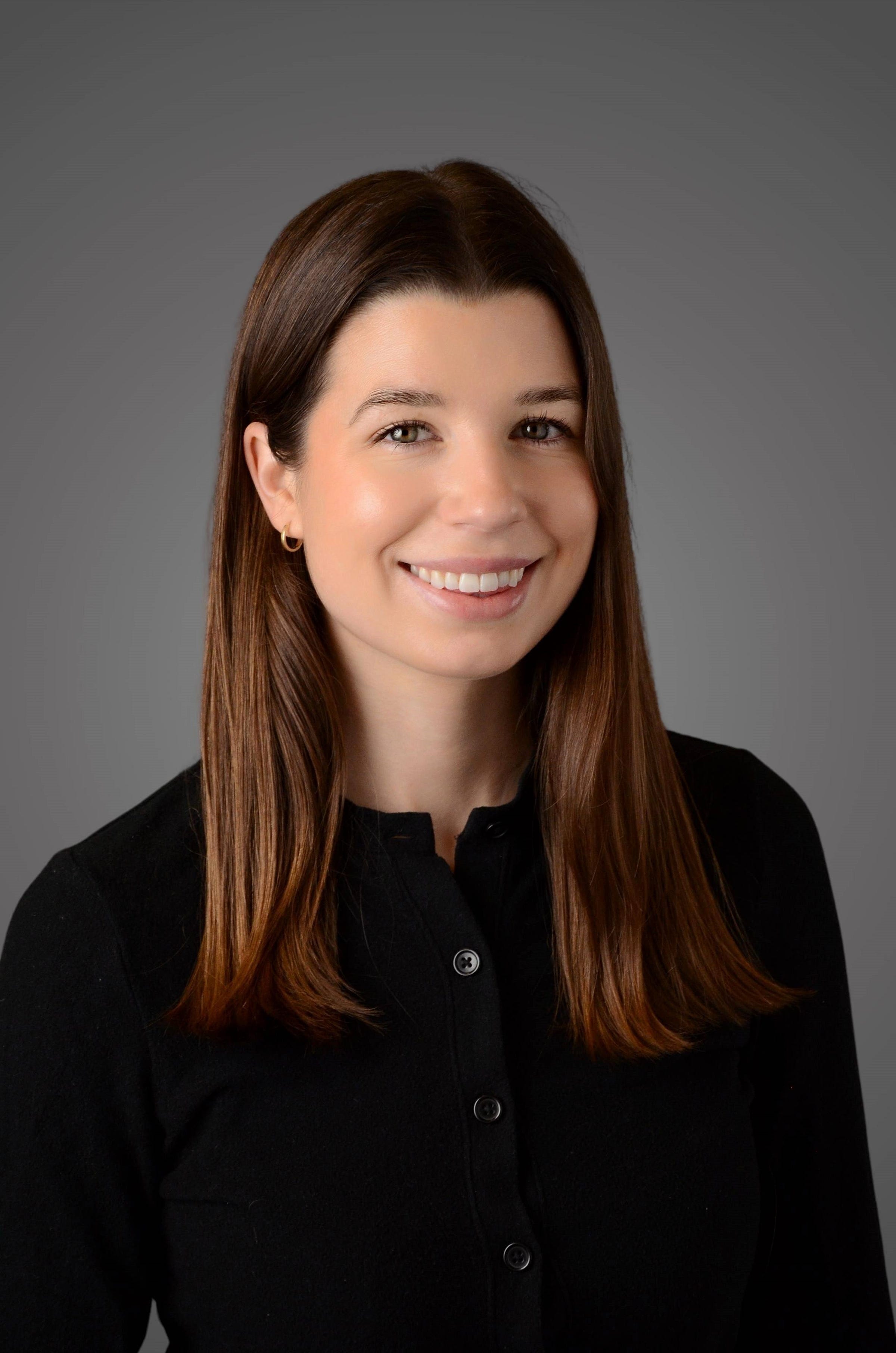 Emily Bak – Medium