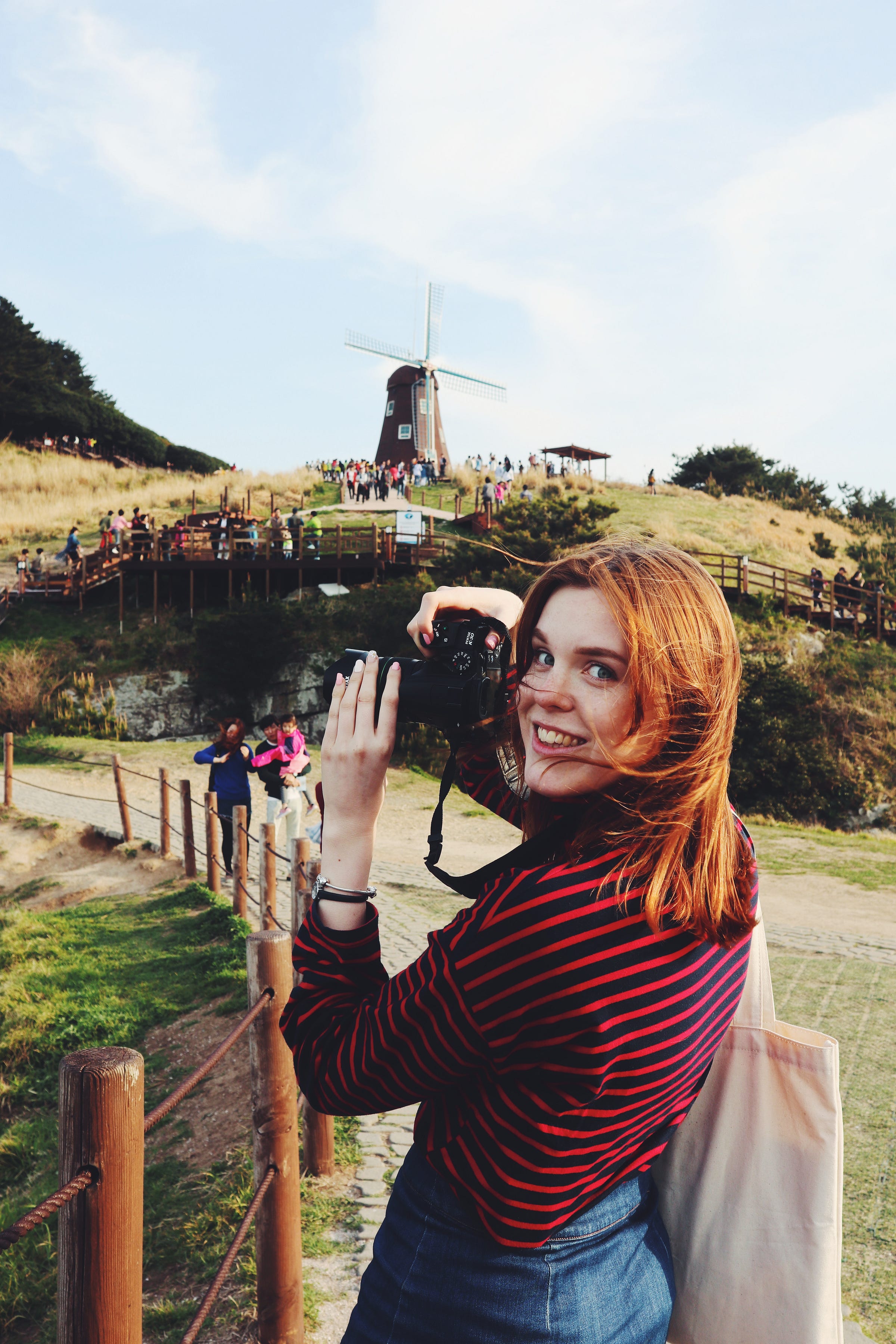 Laura Watt – Medium