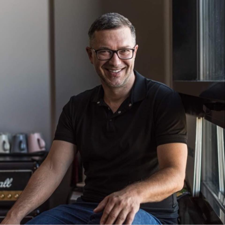 Stewart Johnson – Medium
