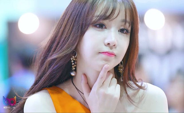 Hotgirl Xinh như Hoa – Medium