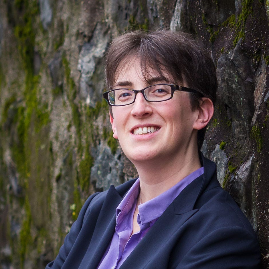 Beth Linker – Medium
