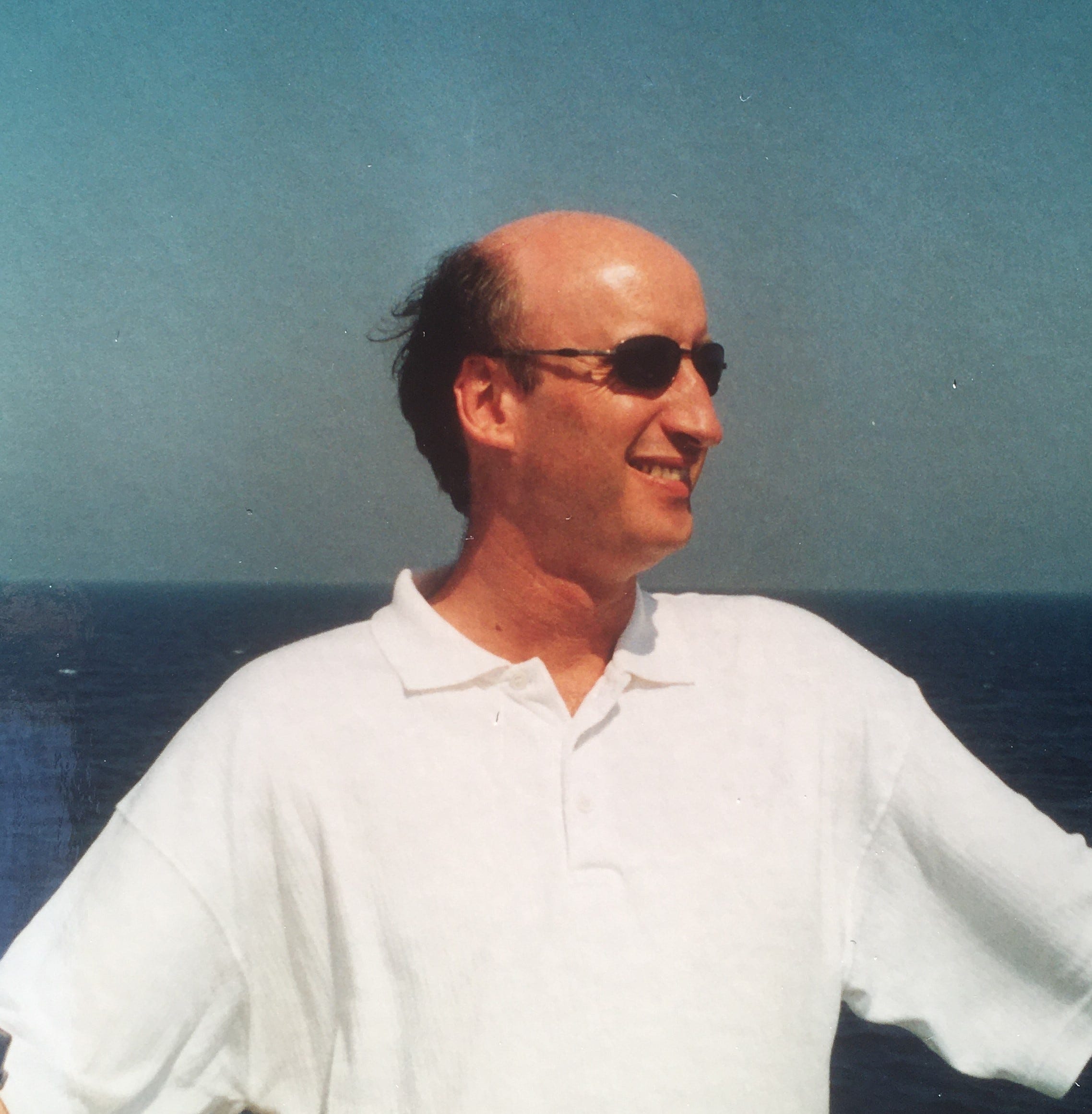 Graham Yates – Medium