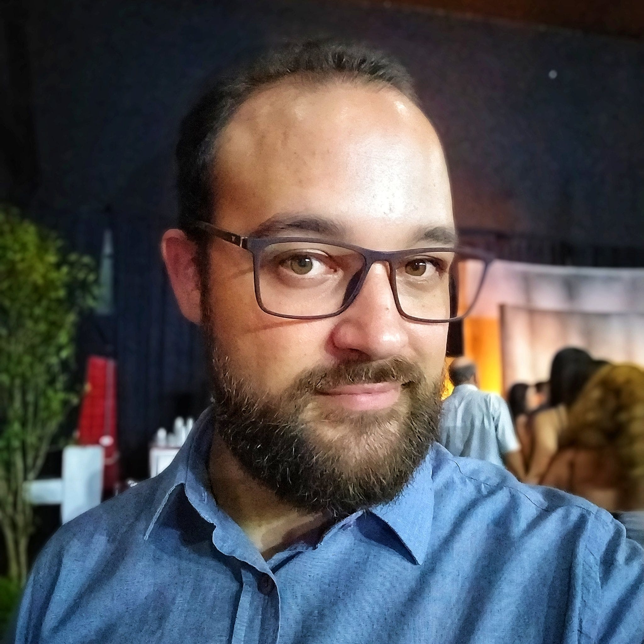 Daniel Nass – Medium
