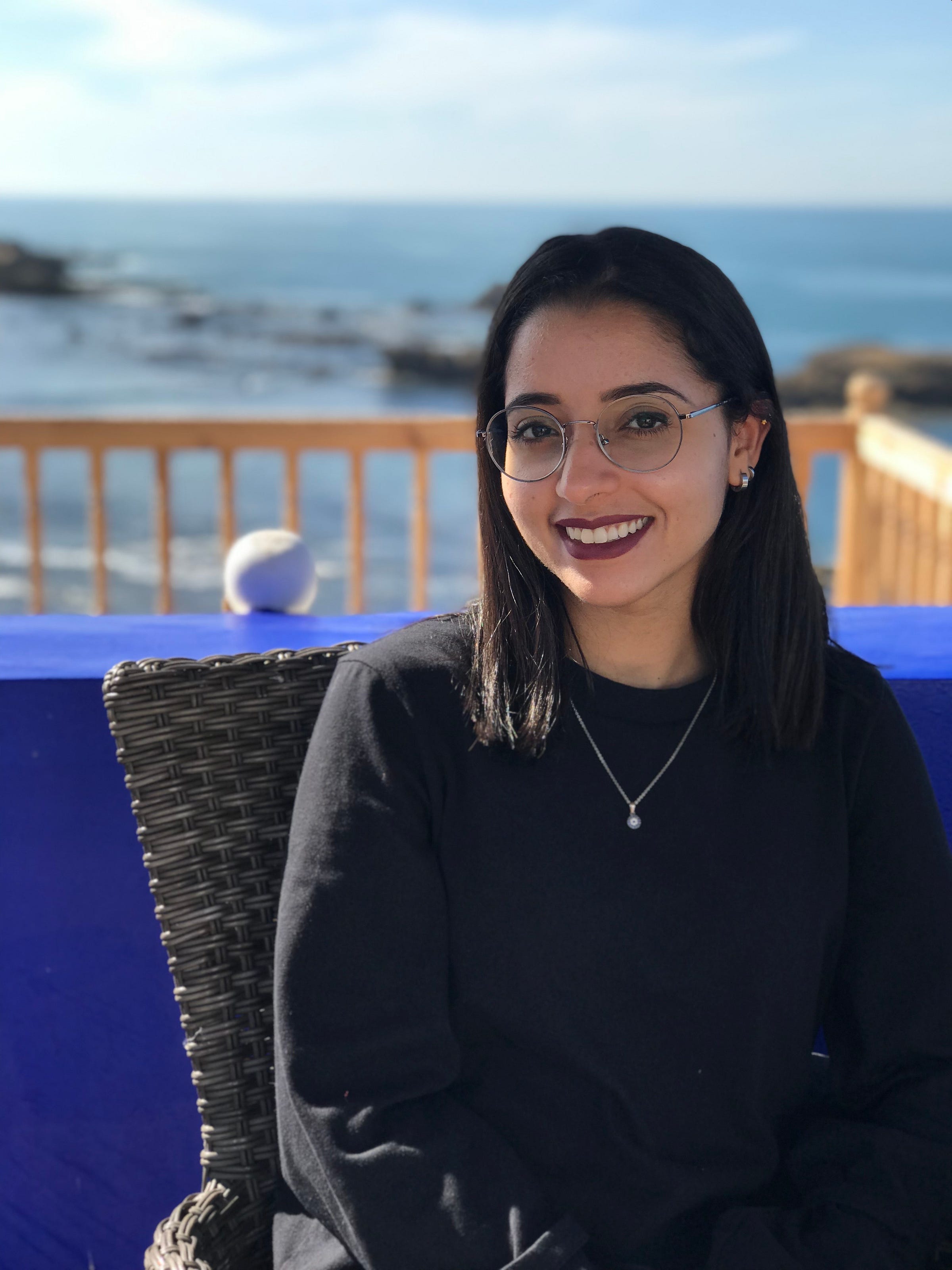 Manal Lallali – Medium