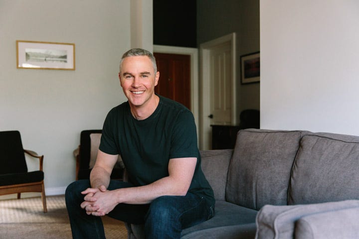 Greg Layton – Medium