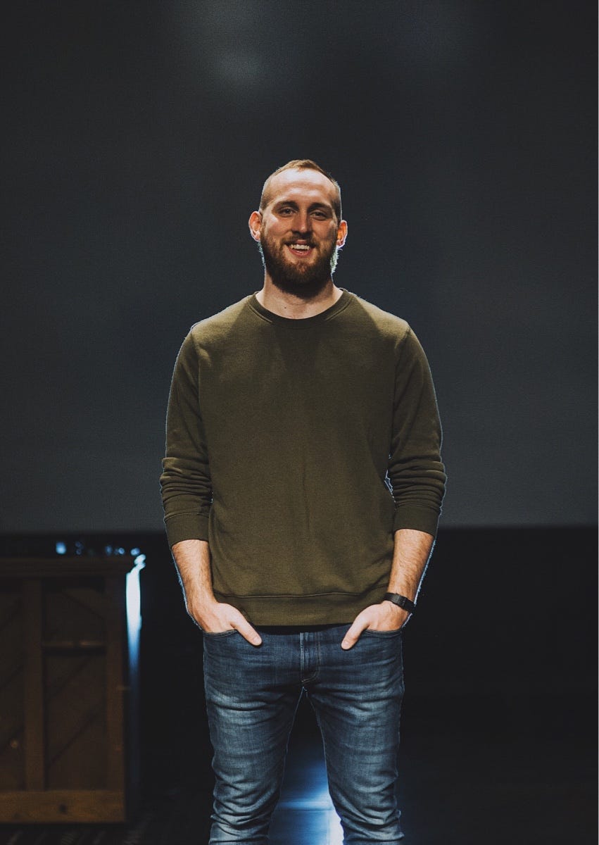 Kyle Erwin – Medium