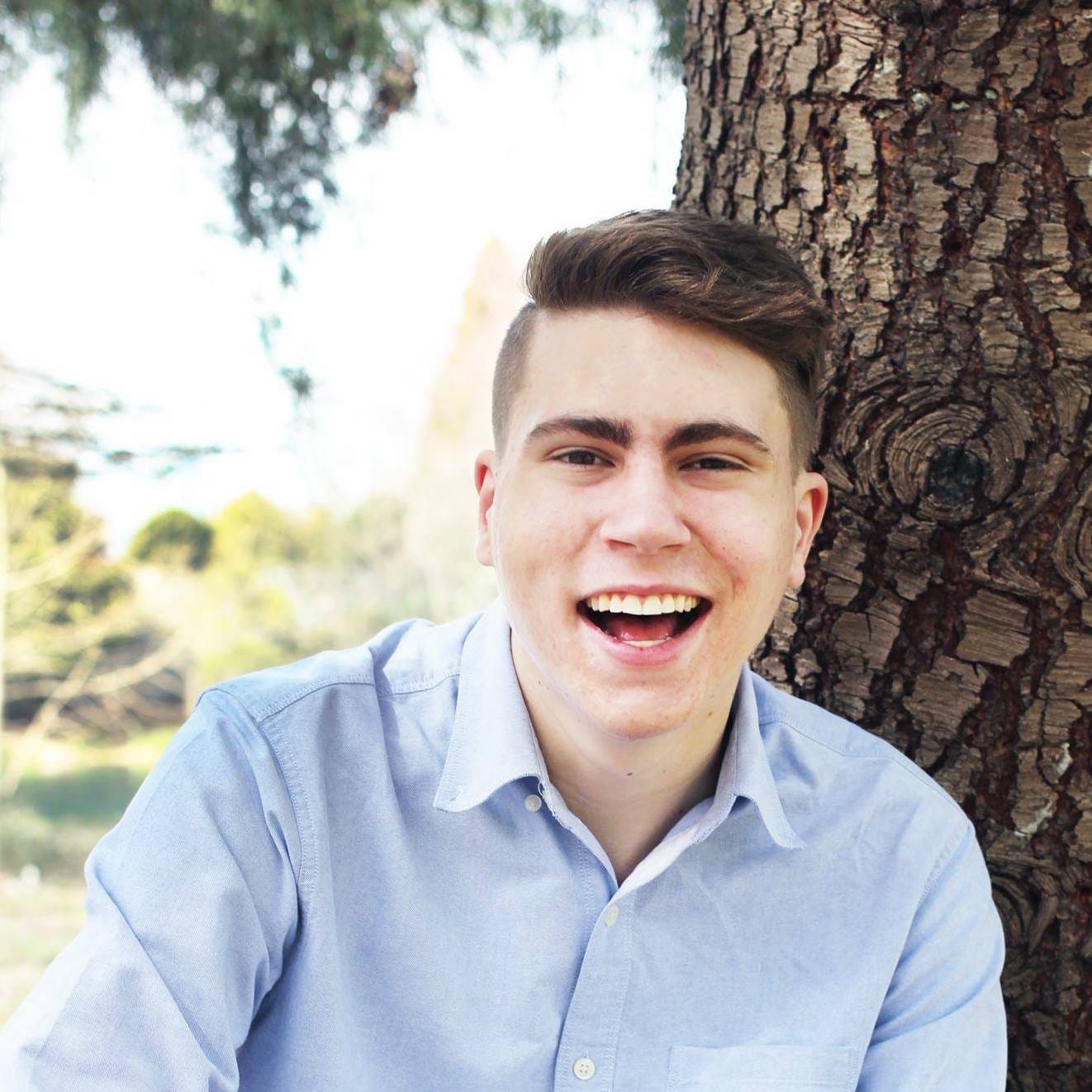Andrew Peddie – Medium