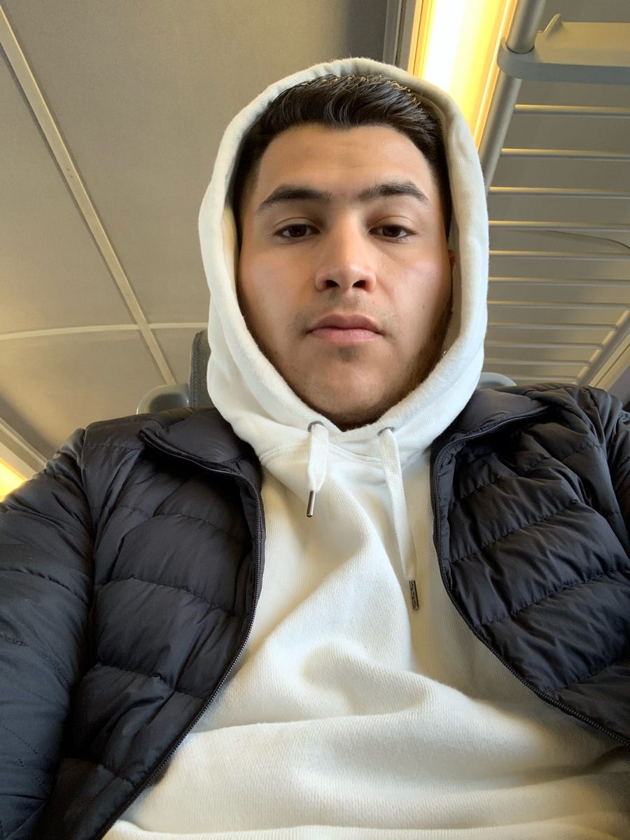 Javier Uribe – Medium