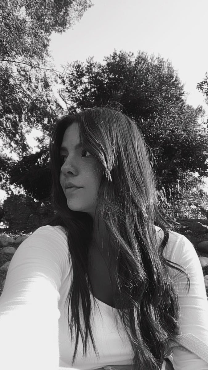 Jessica Aliberto – Medium